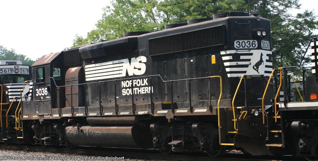 GP40-2 3036